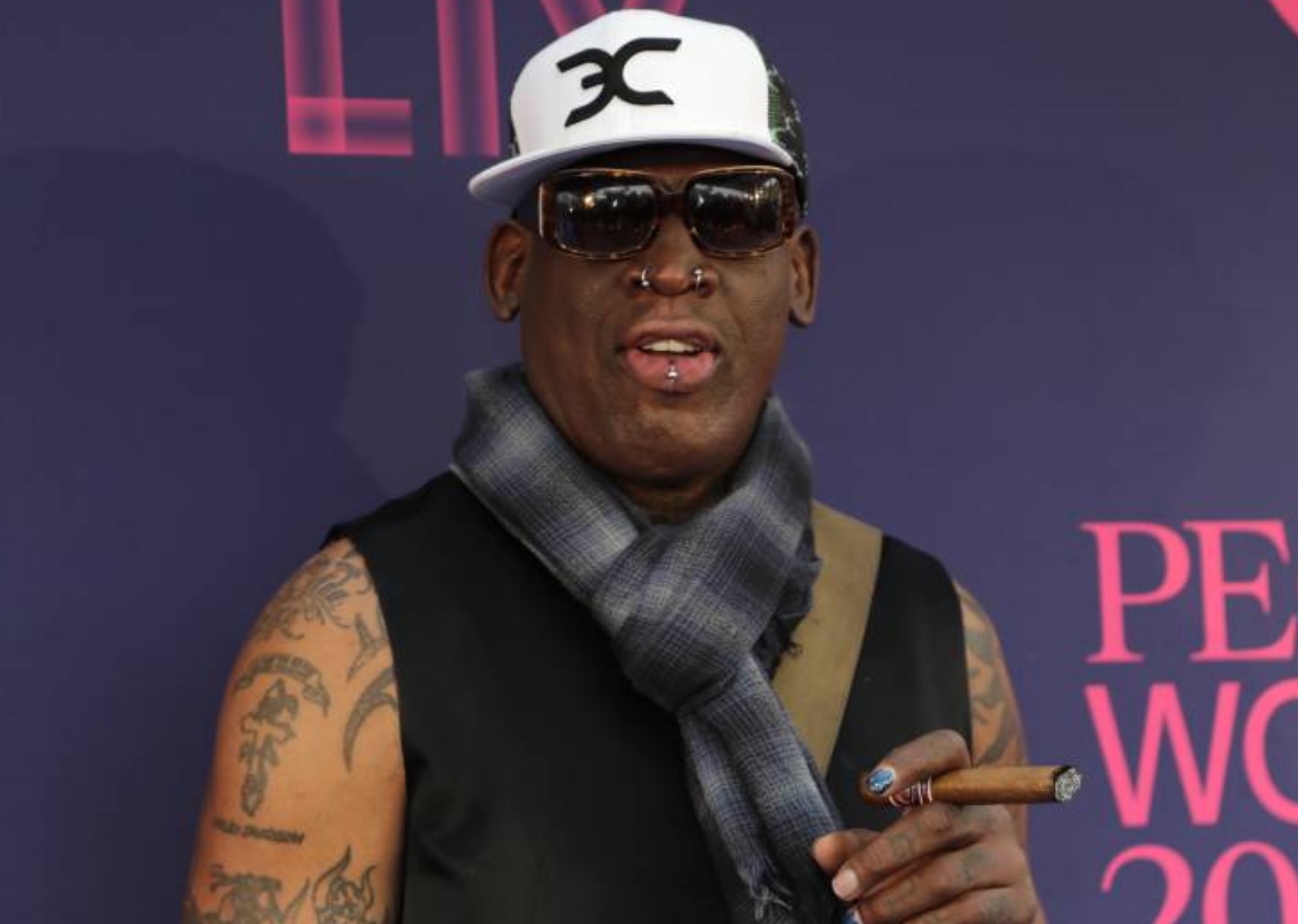 Carmen Electra, Dennis Rodman and Michael Jordan Vegas Hijinks – The ...